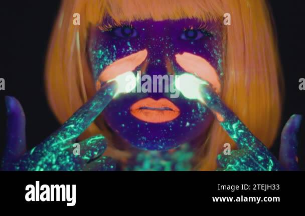 Green face paint Stock Videos & Footage - HD and 4K Video Clips - Alamy