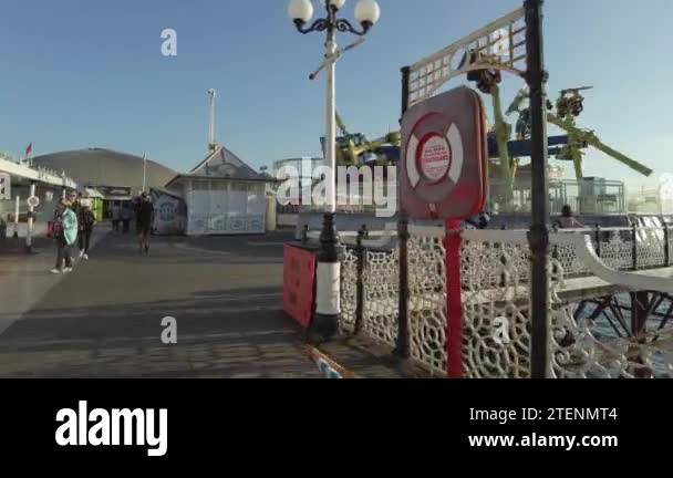 Pier rides Stock Videos & Footage - HD and 4K Video Clips - Alamy