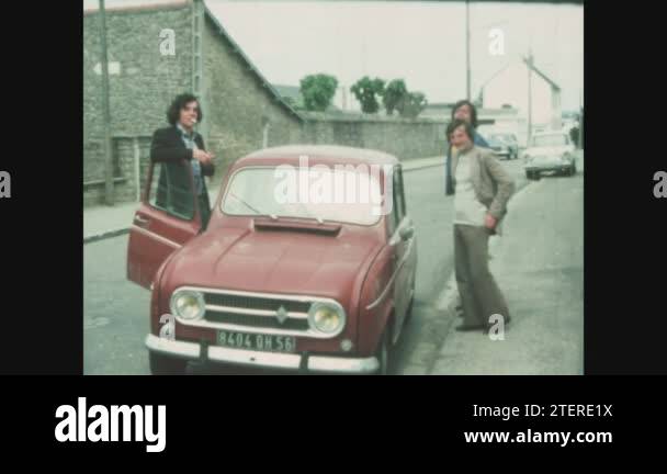 Group 4 car Stock Videos & Footage - HD and 4K Video Clips - Alamy