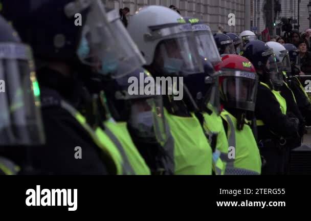 A unit of Metropolitan Territorial Support Group riot police wearing ...
