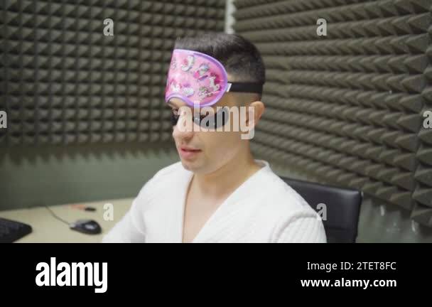 Cosmetic patches Stock Videos & Footage - HD and 4K Video Clips - Alamy