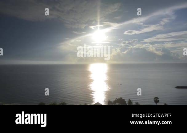 Clouds At Sunrise. 4K Time lapse sun rise, Sky with clouds weather ...