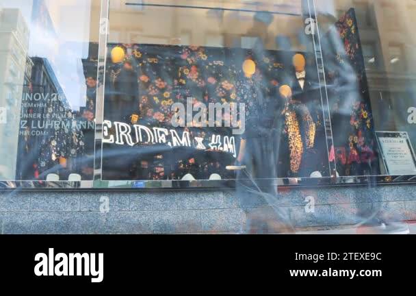 Stores and blur Stock Videos & Footage - HD and 4K Video Clips - Alamy