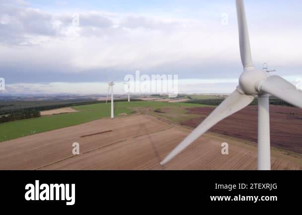 Onshore energy Stock Videos & Footage - HD and 4K Video Clips - Alamy