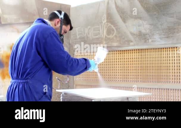 Worker painting in factory industrial Stock Videos & Footage - HD and ...