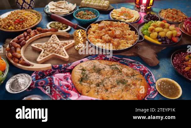 Traditional Dishes to Serve During Ramadan - Falafel, samosa, chickpeas ...