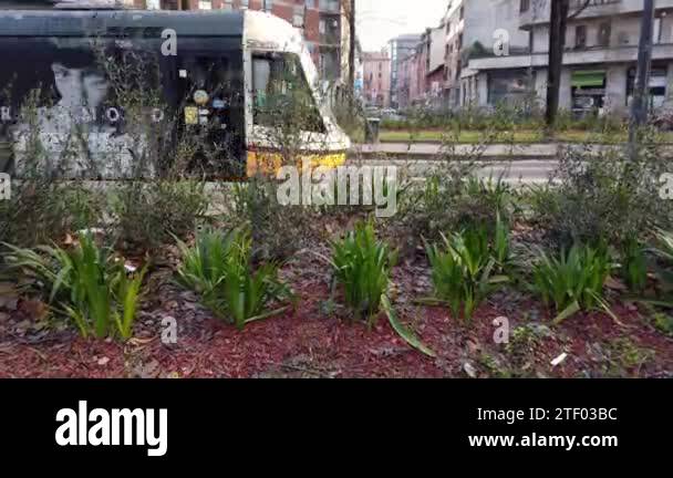 Milan street view Stock Videos & Footage - HD and 4K Video Clips - Alamy