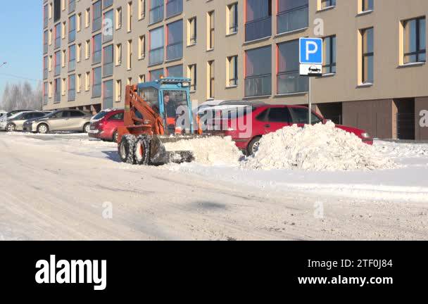 Compact snow Stock Videos & Footage - HD and 4K Video Clips - Alamy