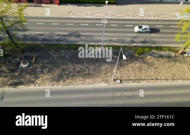 Two way roads Stock Videos & Footage - HD and 4K Video Clips - Alamy