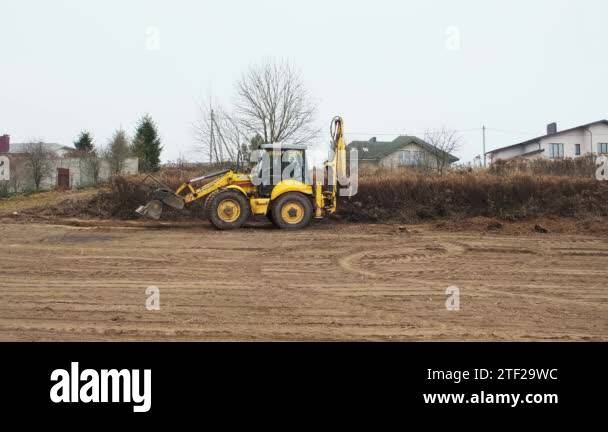 Front loader agriculture vehicle Stock Videos & Footage - HD and 4K ...