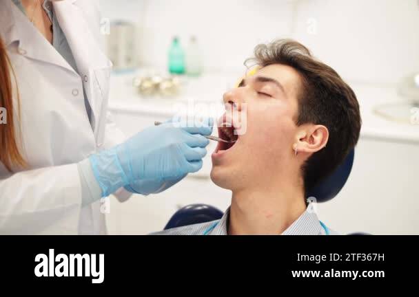 Oral health check Stock Videos & Footage - HD and 4K Video Clips - Alamy