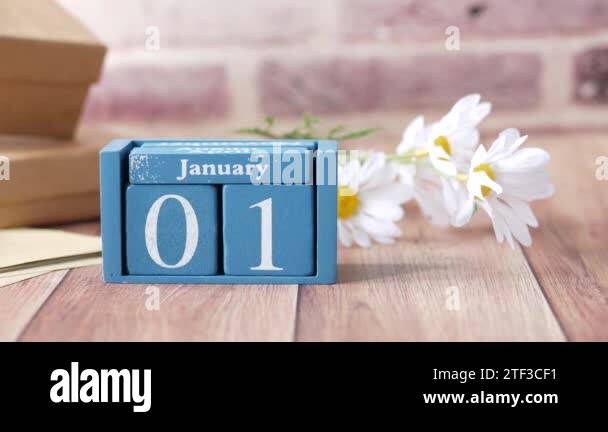 January 1st calendar Stock Videos & Footage - HD and 4K Video Clips - Alamy