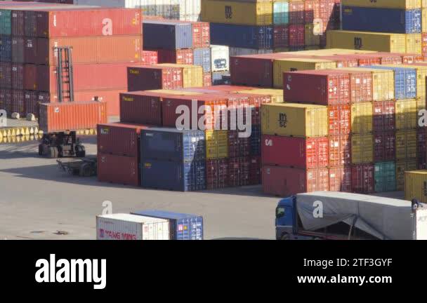 Reach stacker lifting containers Stock Videos & Footage - HD and 4K ...