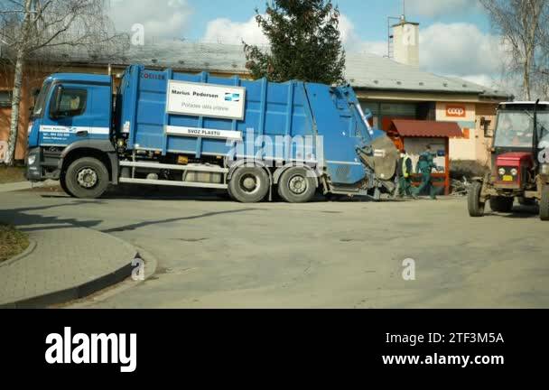 Garbage collection machine Stock Videos & Footage - HD and 4K Video ...