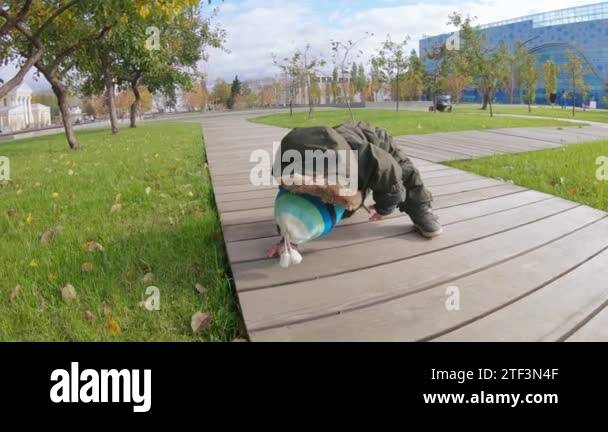 Walkway to falls Stock Videos & Footage - HD and 4K Video Clips - Alamy