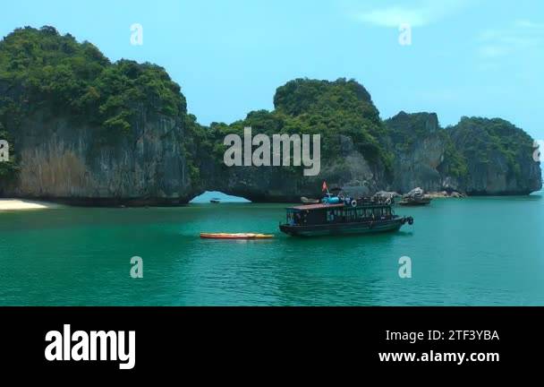 Islands in halong bay Stock Videos & Footage - HD and 4K Video Clips ...