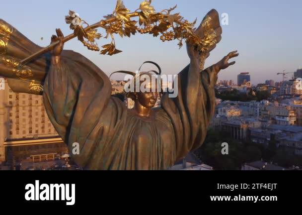 Berehynia statue Stock Videos & Footage - HD and 4K Video Clips - Alamy