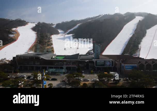Daemyung Vivaldi Park ski resort Stock Video Footage - Alamy