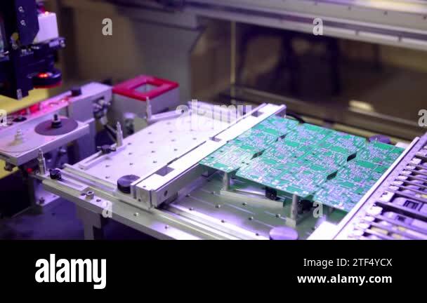 Installer of SMD parts on boards and soldering parts. Machine for ...