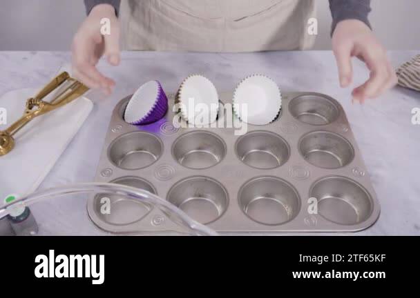 Step by step. Process of making vanilla cupcakes with Italian ...