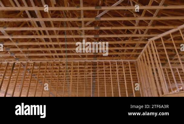 Trusses framework Stock Videos & Footage - HD and 4K Video Clips - Alamy