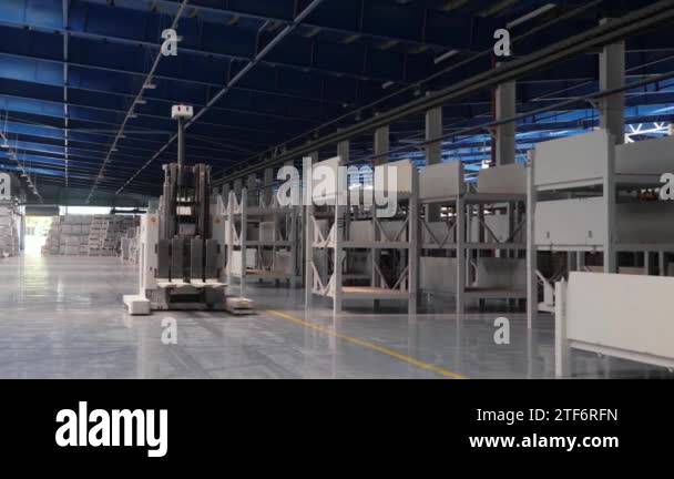 Industrial robot loader Stock Videos & Footage - HD and 4K Video Clips ...