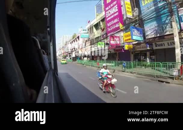 Free town bus stop Stock Videos & Footage - HD and 4K Video Clips - Alamy