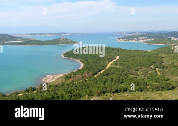 The devils table Stock Videos & Footage - HD and 4K Video Clips - Alamy