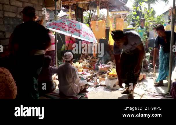 Balinese blessing ceremony bali Stock Videos & Footage - HD and 4K ...
