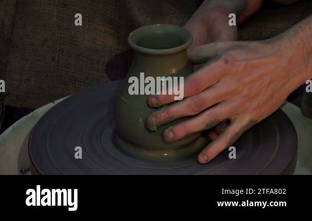 Modelling with clay Stock Videos & Footage - HD and 4K Video Clips - Alamy