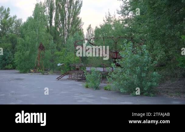 Rusty construction of abandoned carousel in Pripyat Stock Video Footage ...