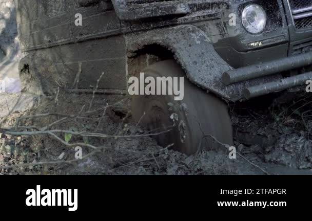 Tire splash Stock Videos & Footage - HD and 4K Video Clips - Alamy