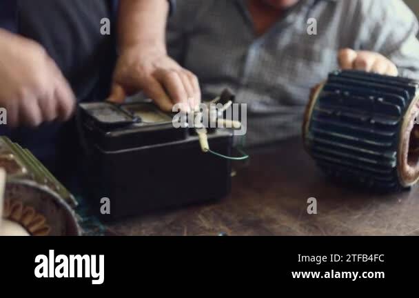 checking the generator for operation, start the generator, winding ...