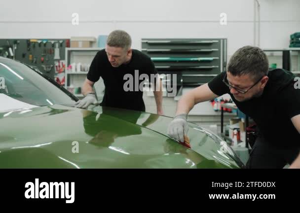 Two color cards Stock Videos & Footage - HD and 4K Video Clips - Alamy