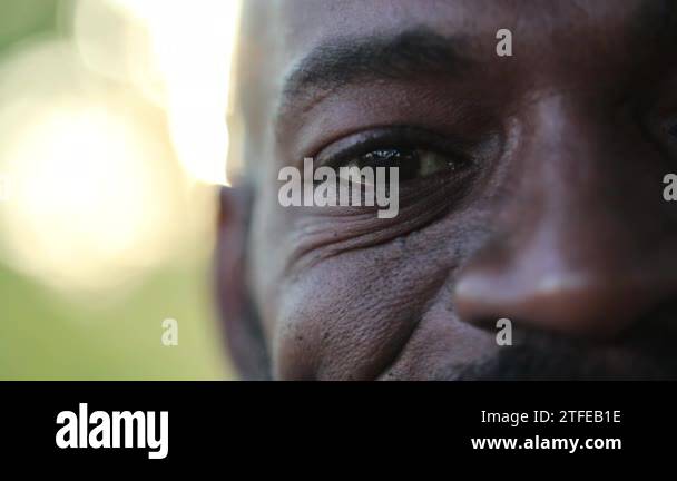 Camera middle Stock Videos & Footage - HD and 4K Video Clips - Alamy