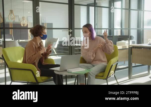 Two time zone Stock Videos & Footage - HD and 4K Video Clips - Alamy