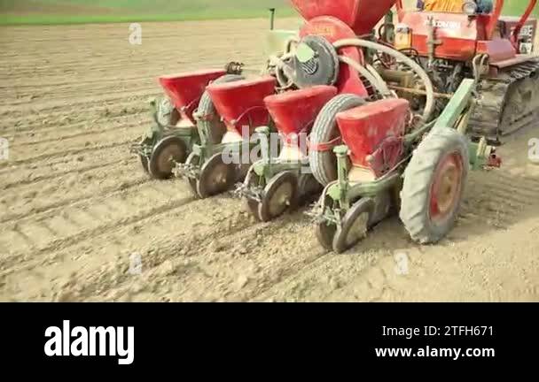 Farm seed drill Stock Videos & Footage - HD and 4K Video Clips - Alamy