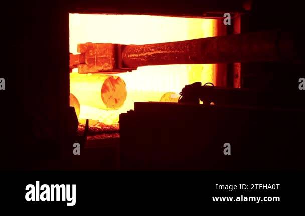 Manual unloading Stock Videos & Footage - HD and 4K Video Clips - Alamy