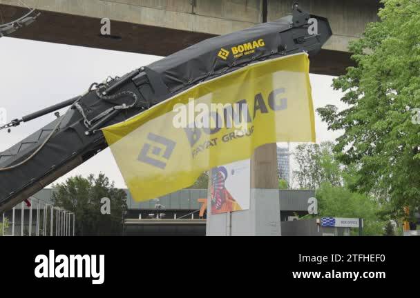 Bomag logo Stock Videos & Footage - HD and 4K Video Clips - Alamy