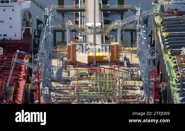 Oil unloading Stock Videos & Footage - HD and 4K Video Clips - Alamy