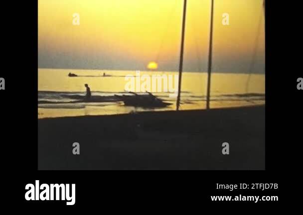 Beach sunrise 1970s Stock Videos & Footage - HD and 4K Video Clips - Alamy