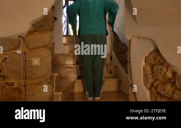 Tripping man falling Stock Videos & Footage - HD and 4K Video Clips - Alamy