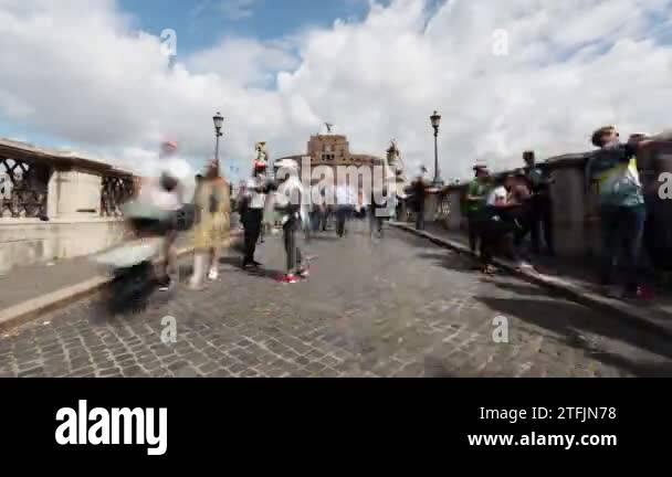 People visiting monuments Stock Videos & Footage - HD and 4K Video ...