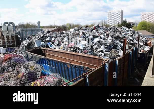London dump site Stock Videos & Footage - HD and 4K Video Clips - Alamy
