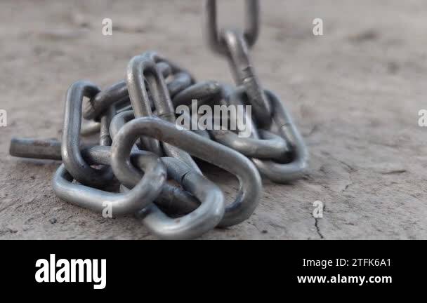 8K 7680x4320.Chain falling down.Chains flowing from top to bottom ...