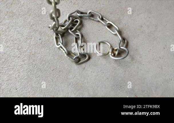 8K 7680x4320.Chain falling down.Chains flowing from top to bottom ...