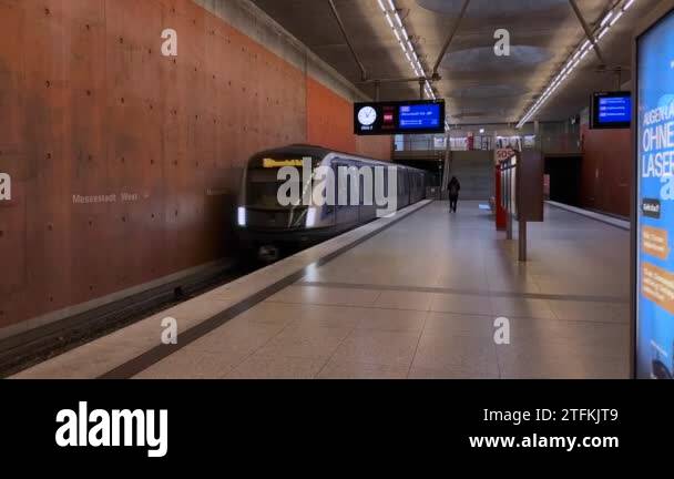 U bahn train interior Stock Videos & Footage - HD and 4K Video Clips ...