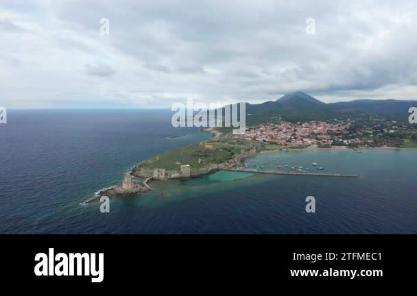 Chateau in story Stock Videos & Footage - HD and 4K Video Clips - Alamy