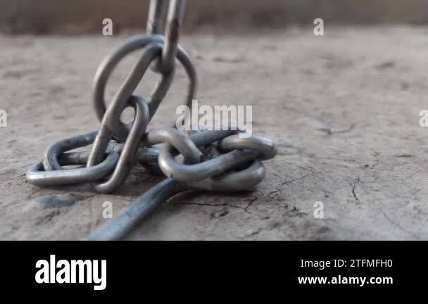 8K 7680x4320.Chain falling down.Chains flowing from top to bottom ...