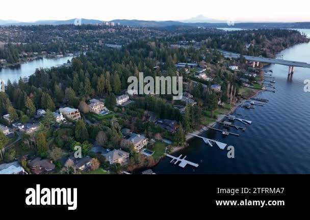 Cinematic 4K aerial drone dolly in shot of Medina, Hunts Point, Yarrow ...
